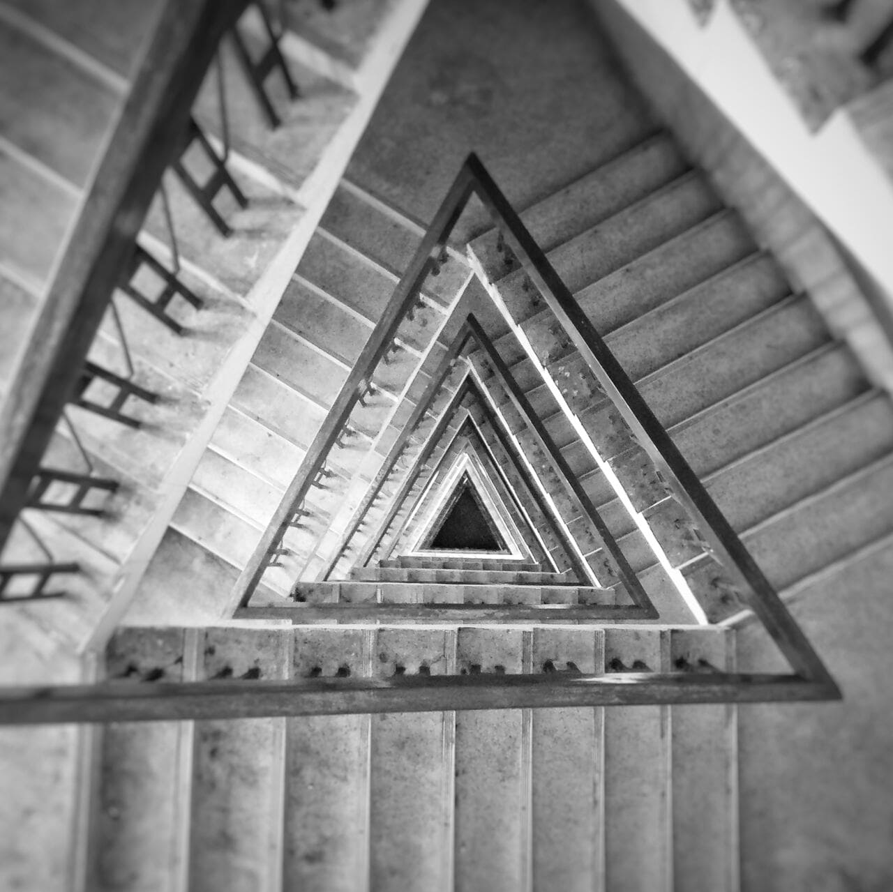 How To Use Triangulation In Qualitative Research To Understand